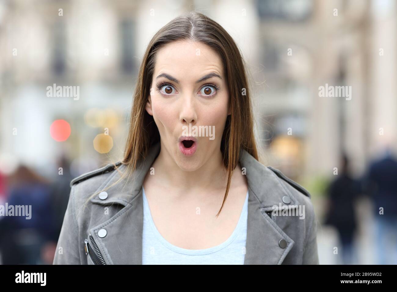 Mouth open shock shocked hi-res stock photography and images - Alamy