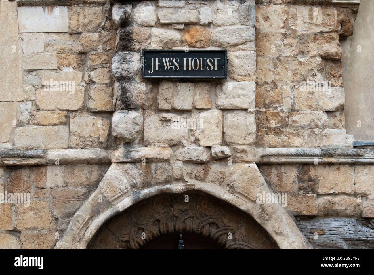 The Jew's House is one of the earliest extant town houses in England ...