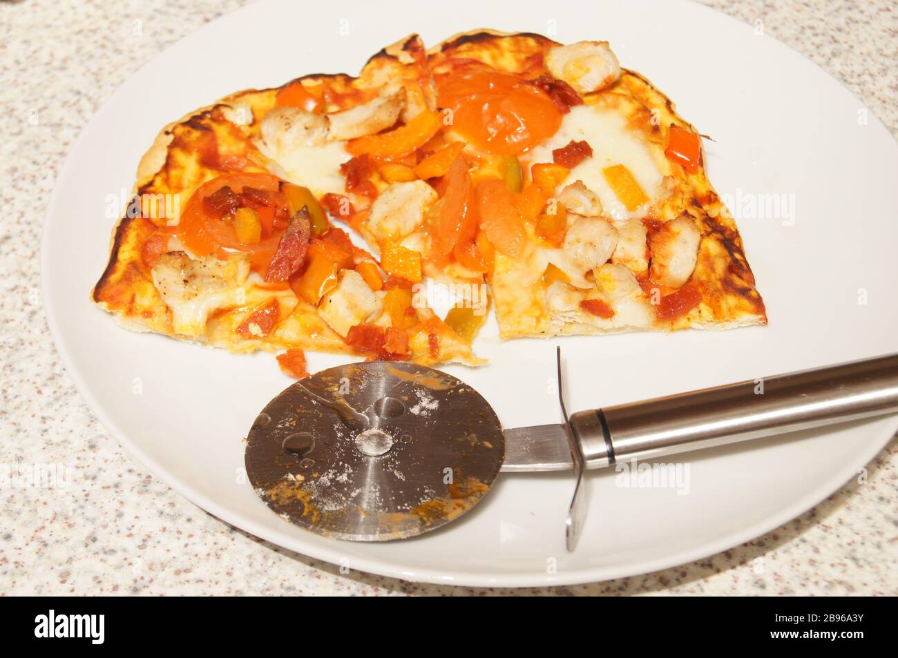 Pizza on plate hi-res stock photography and images - Alamy
