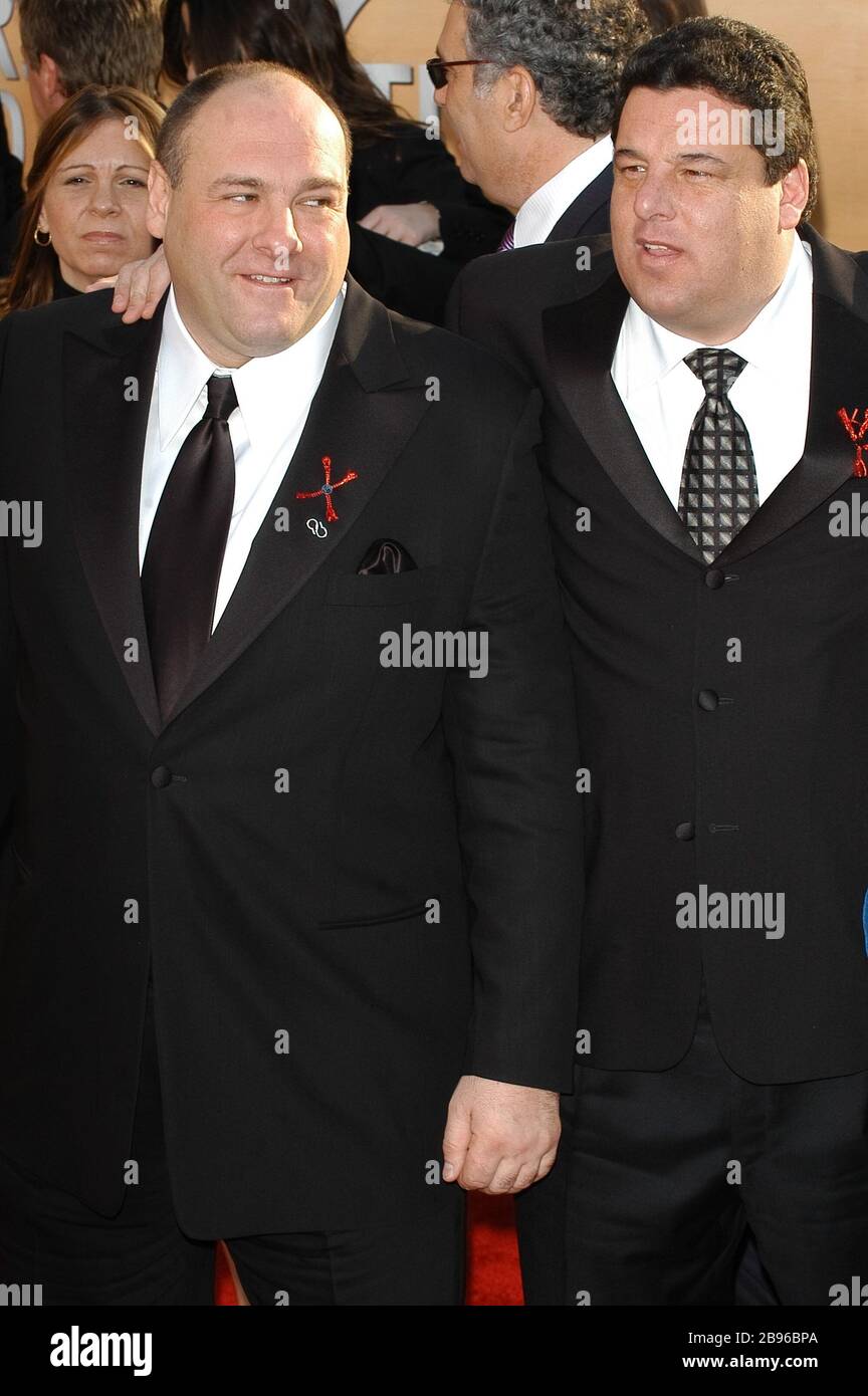 James Gandolfini, 2-05-05 11th Annual Screen Actors Guild Awards ...