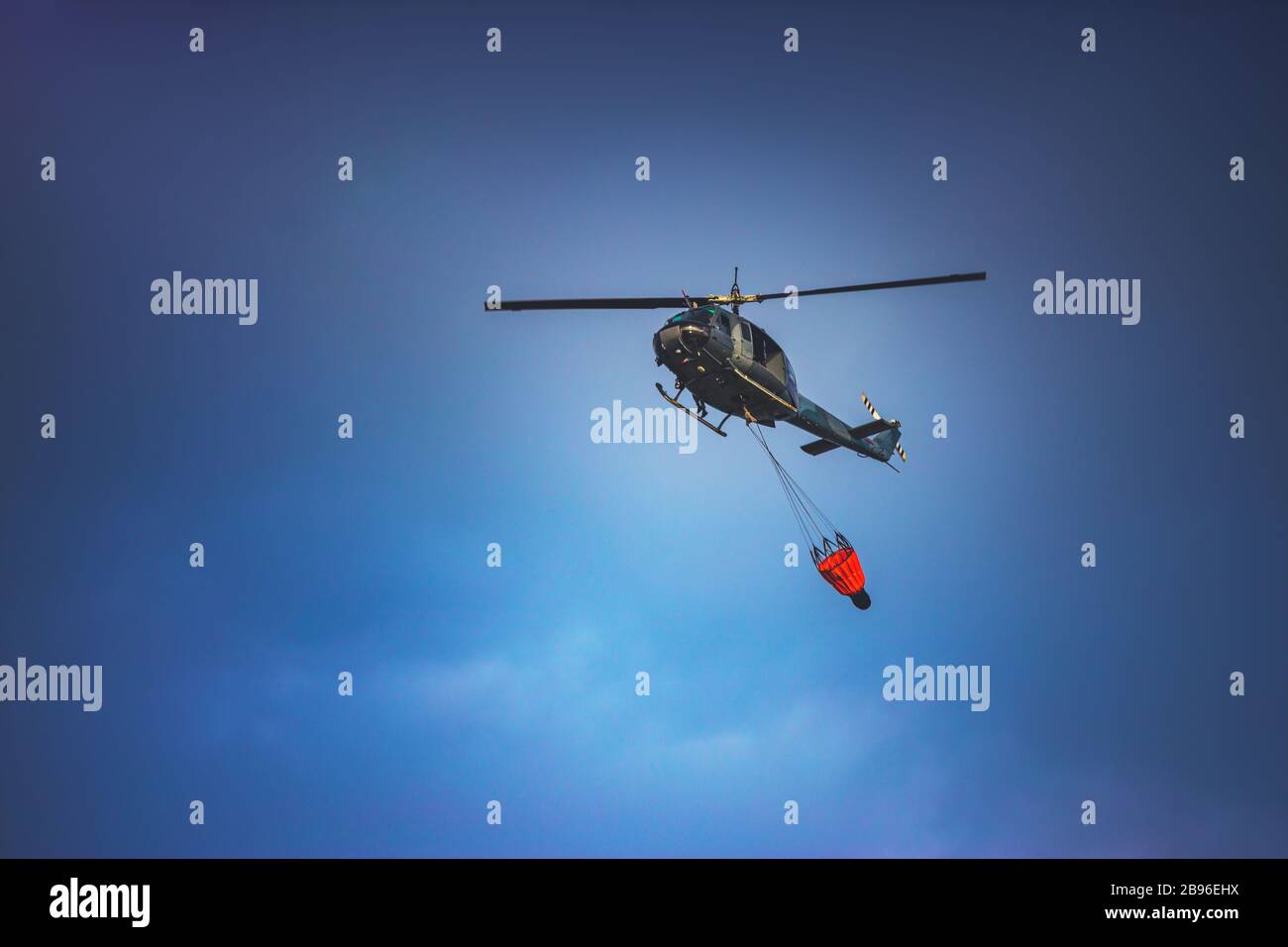 Helicopter search over water hi-res stock photography and images - Alamy