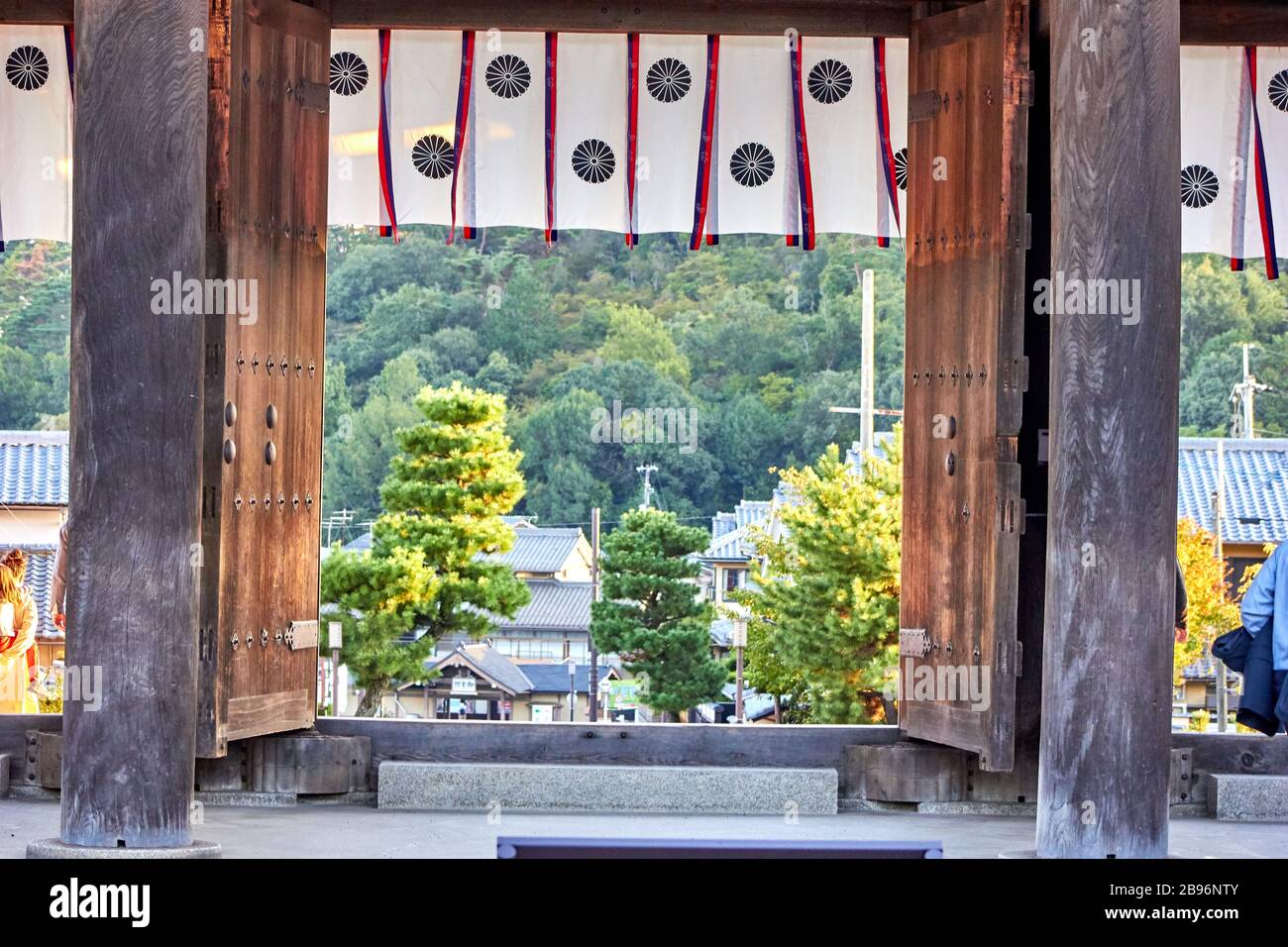 Gate from the temple to enter the city Stock Photo - Alamy