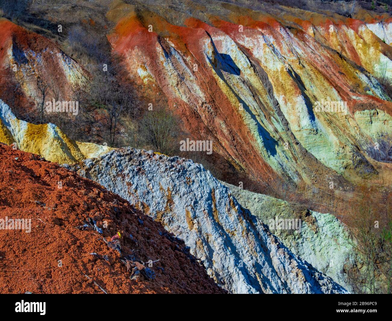 Clay limestone soil hi-res stock photography and images - Alamy