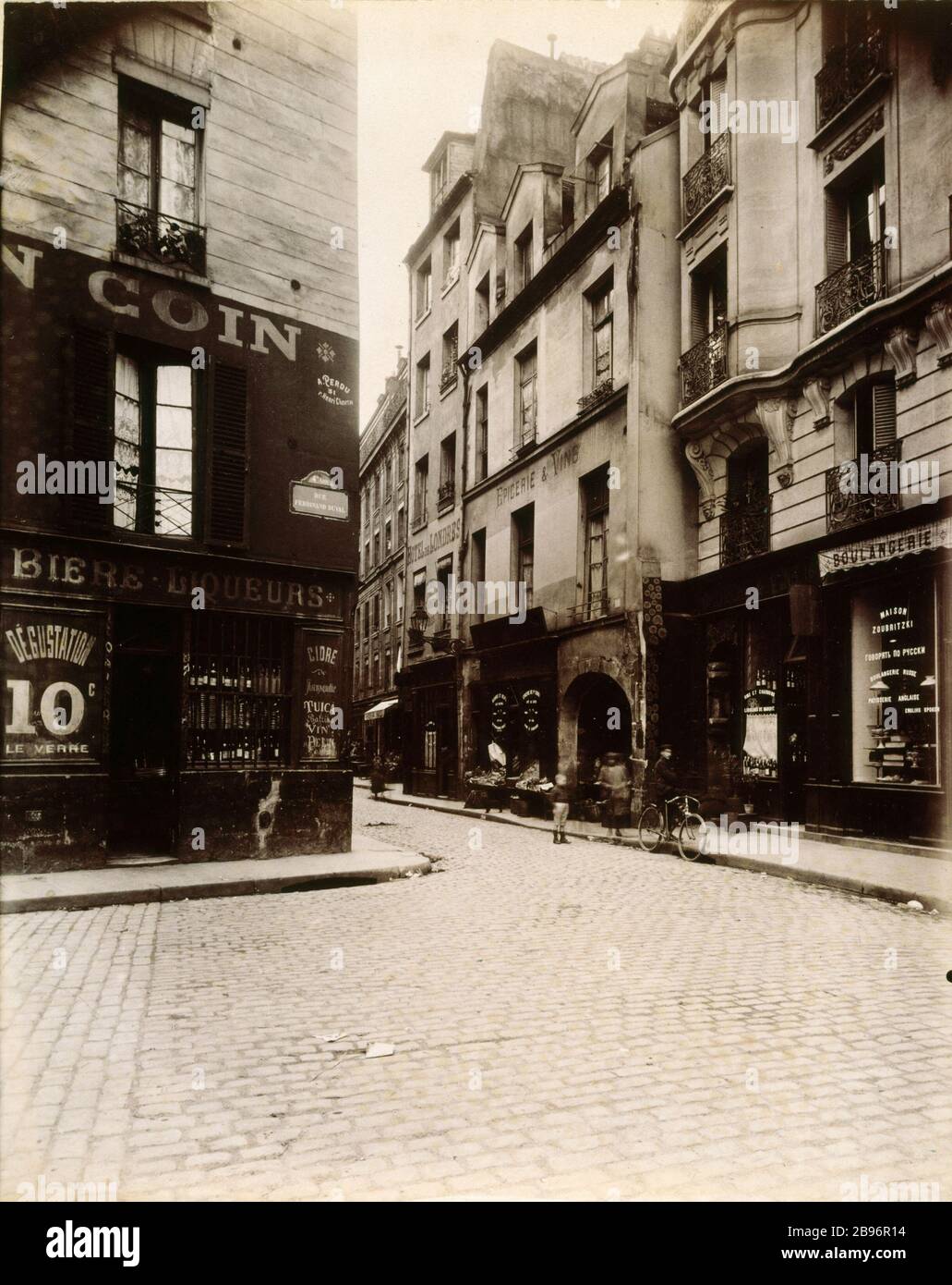 Rues des rosiers hi-res stock photography and images - Alamy