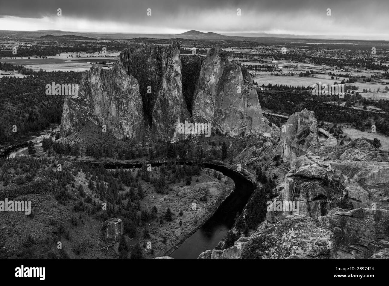 Smith Rock State Park - Central Oregon Stock Photo - Alamy