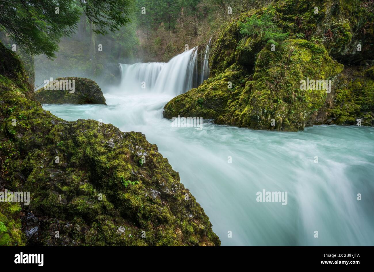 Big falls waterfall hi-res stock photography and images - Alamy