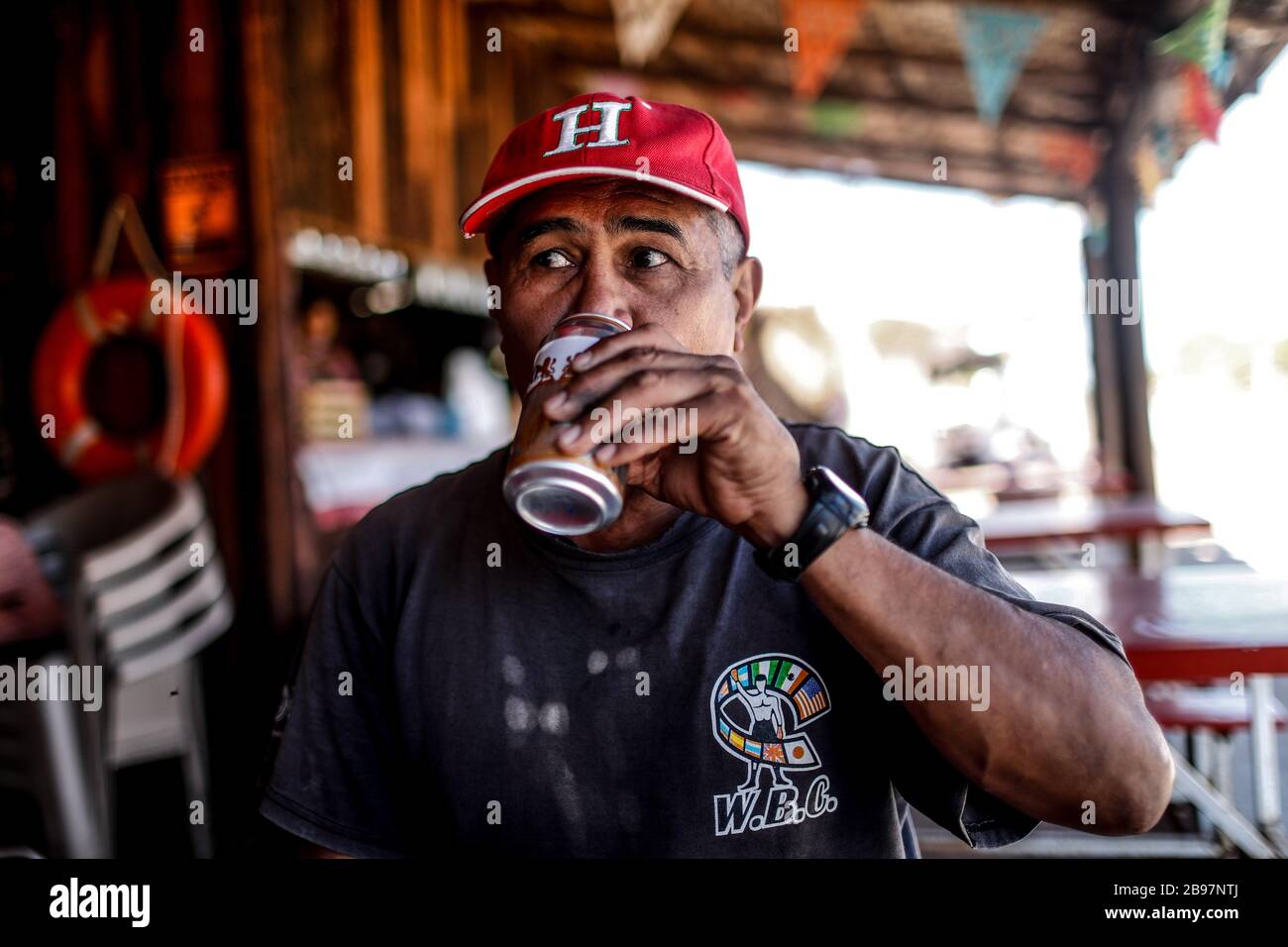 José Luis "El Zurdo" Ramírez, former Sonoran boxer. boxing champion ...
