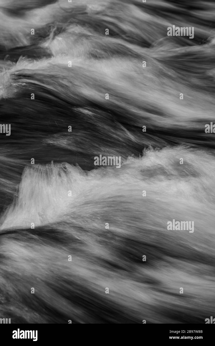 Riverbed landscape design hi-res stock photography and images - Alamy