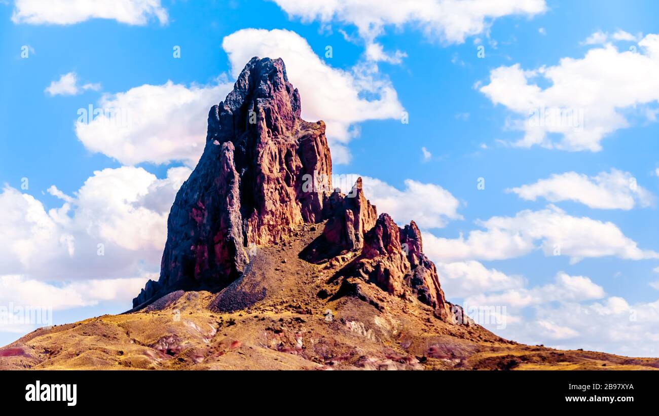 Agathla Peak Arizona Hi Res Stock Photography And Images Alamy