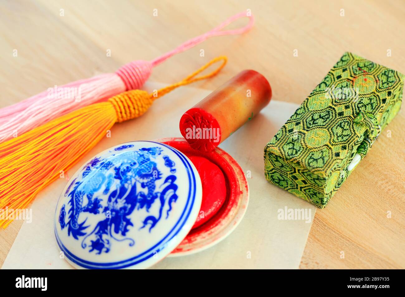 Signature seal stone hi-res stock photography and images - Alamy