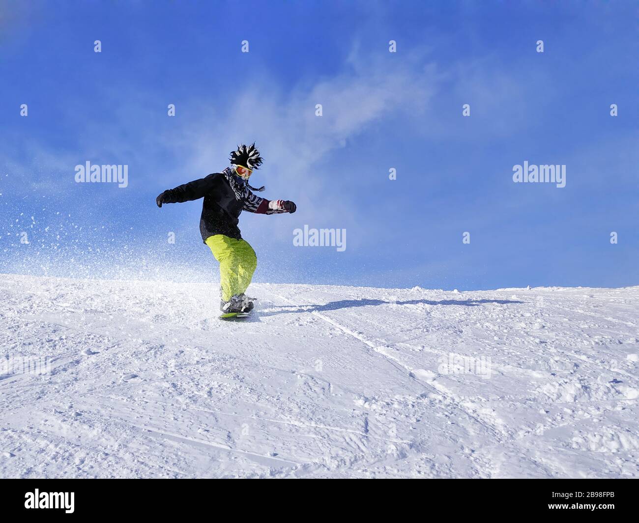Snow man with mohawk hi-res stock photography and images - Alamy