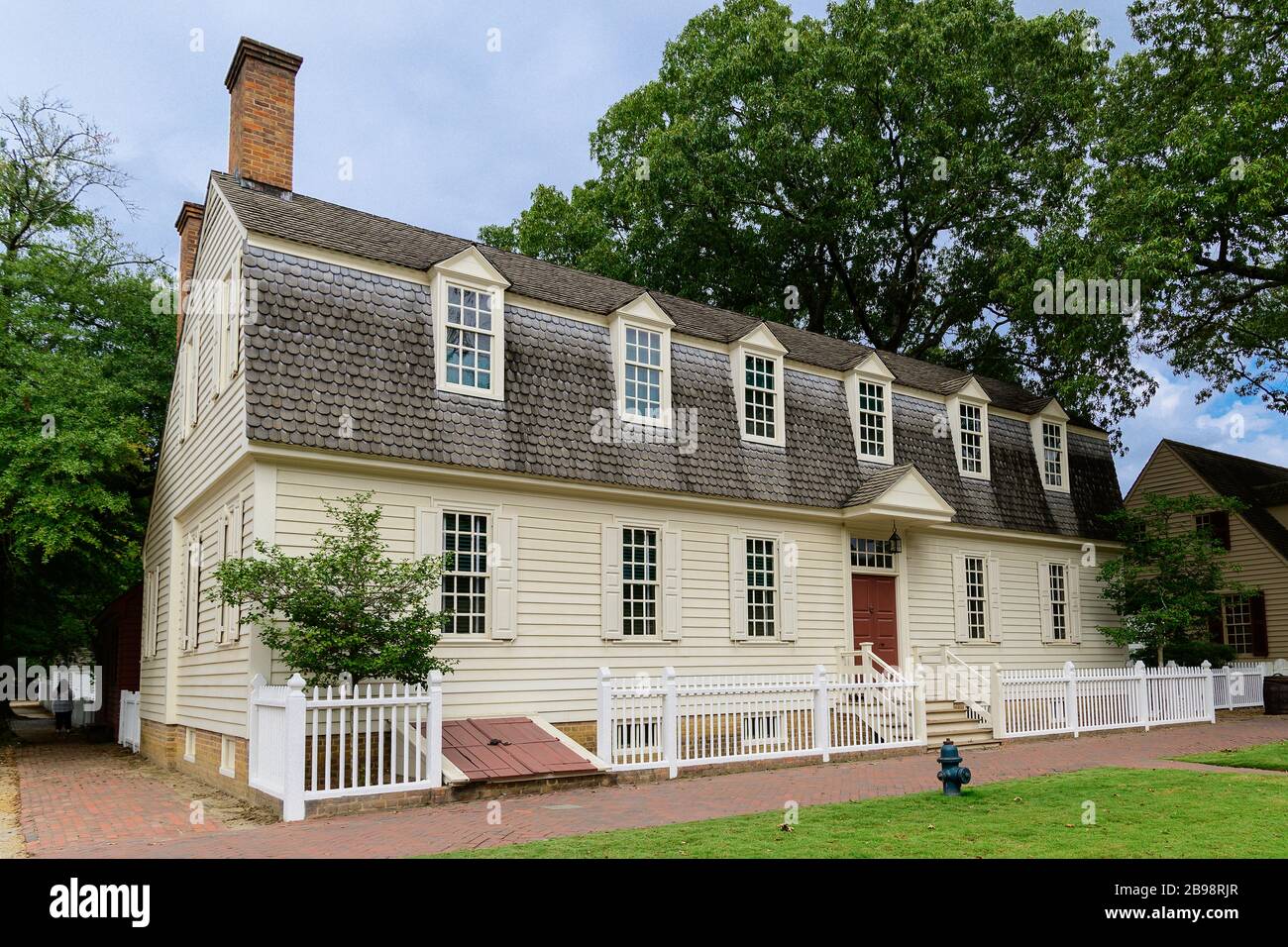18th Century Colonial House America High Resolution Stock Photography ...