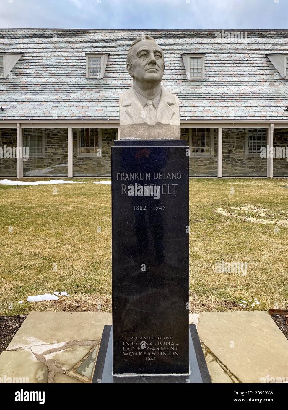 Franklin D. Roosevelt Presidential Library and Museum in Hyde Park, New ...