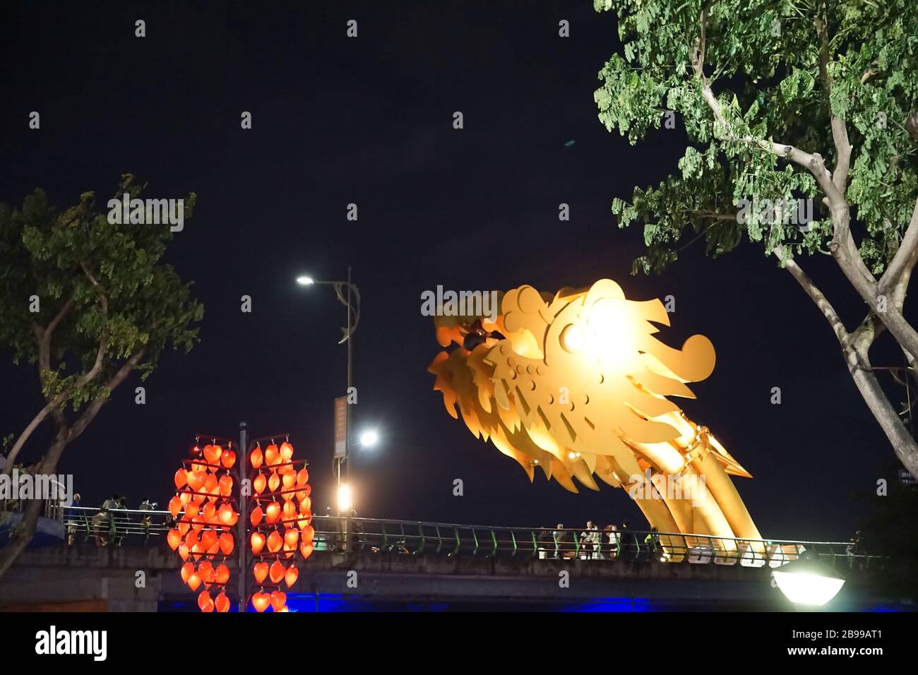 famous dragon bridge in da nang in vietnam Stock Photo - Alamy