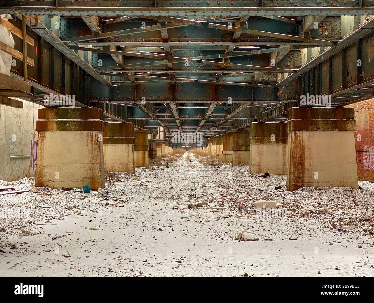 Underpass in new york hi-res stock photography and images - Alamy