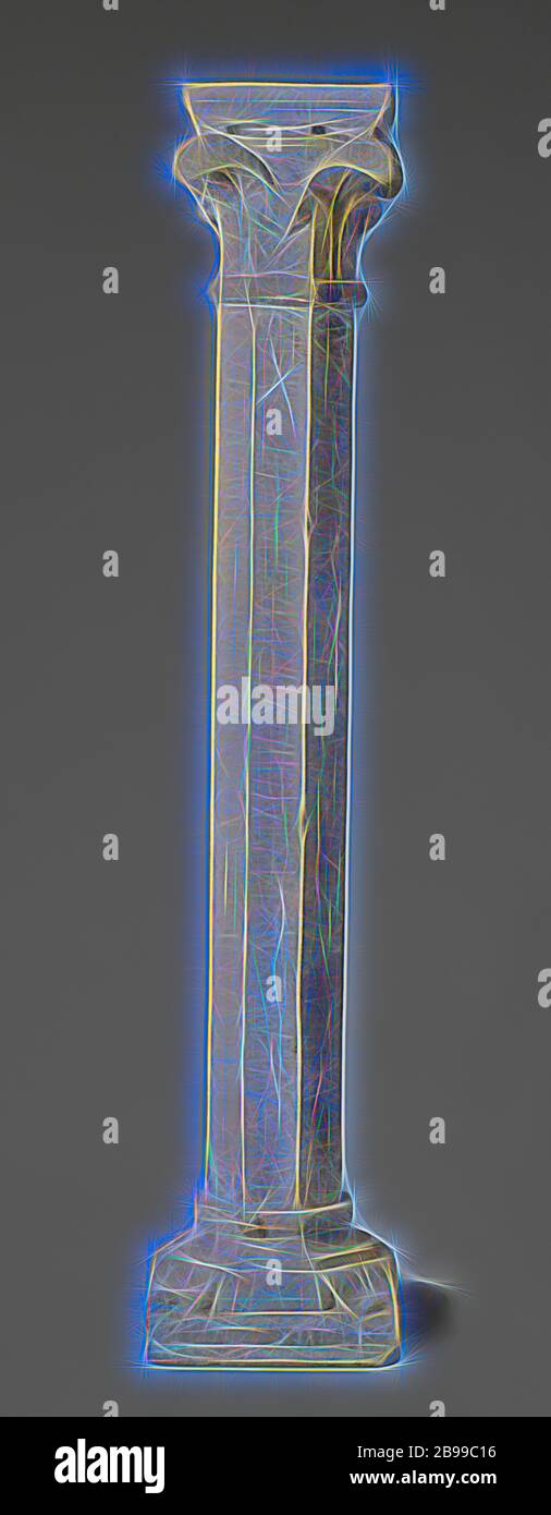 W curly hollow hi-res stock photography and images - Alamy