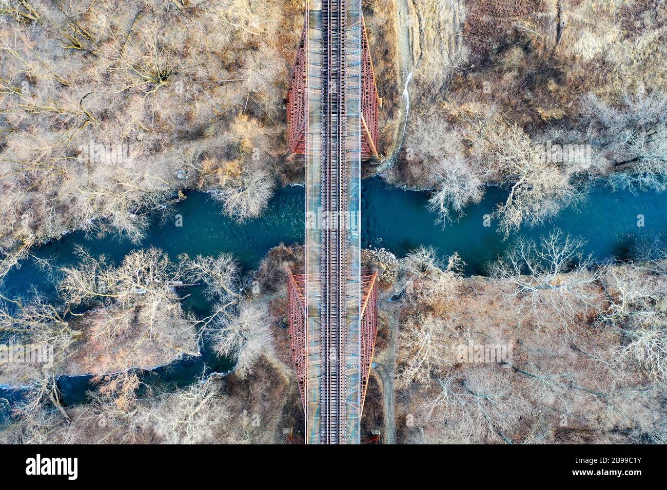Train and viaduct in silhouette hi-res stock photography and images - Alamy