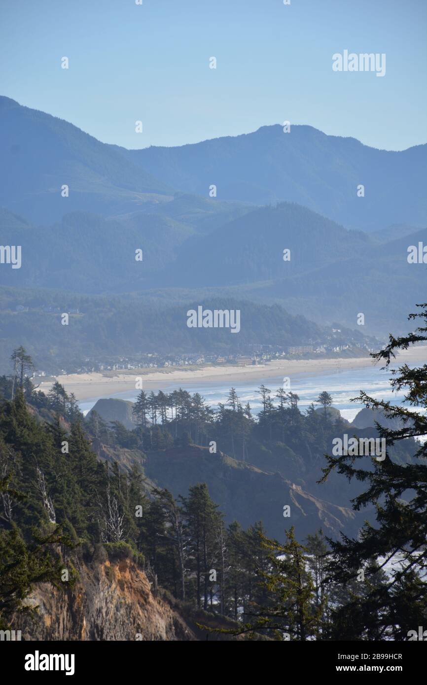 Best hikes oregon hi-res stock photography and images - Alamy