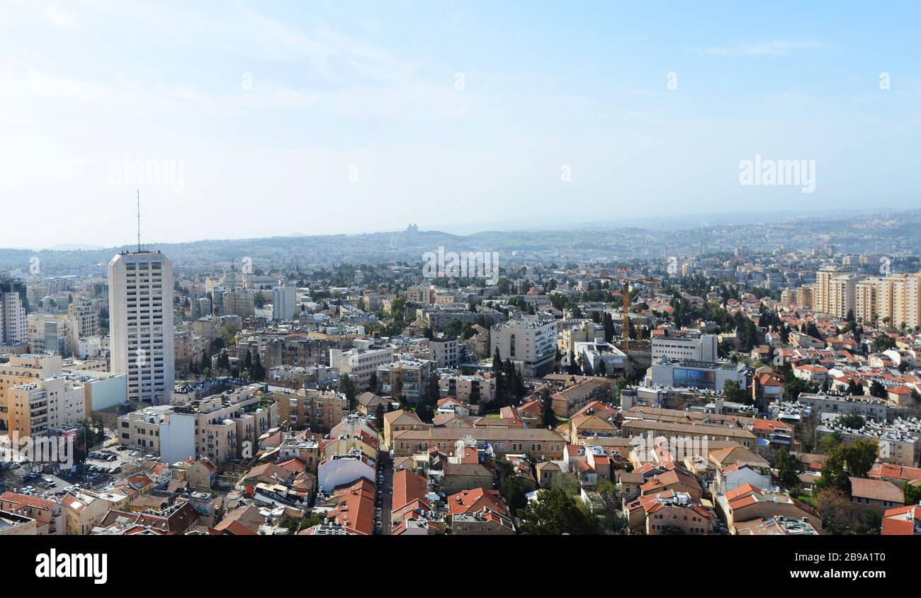 Skyline of Jerusalem's city center Stock Photo - Alamy