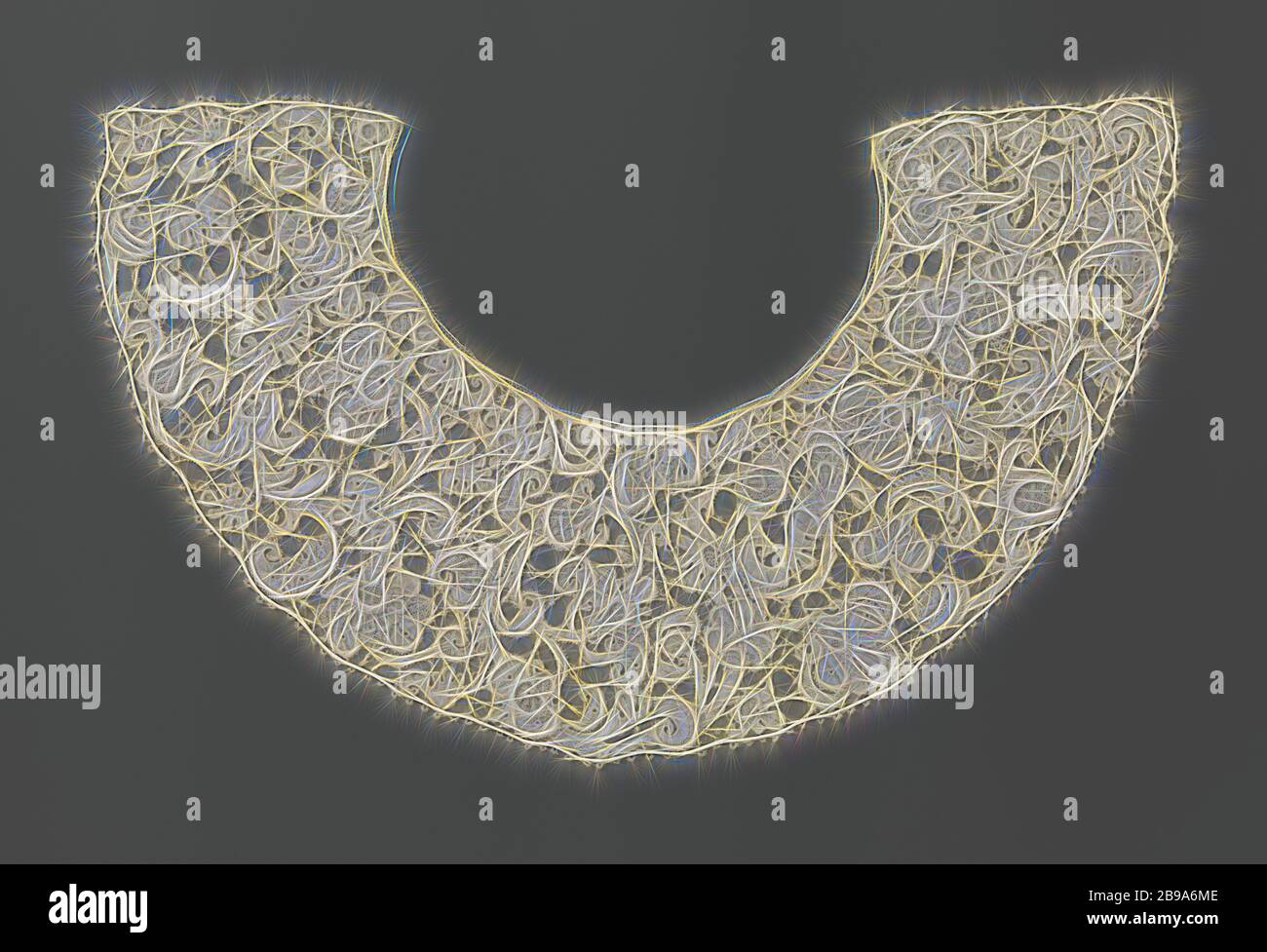 Collar with split branches, Collar of natural-colored needle lace ...