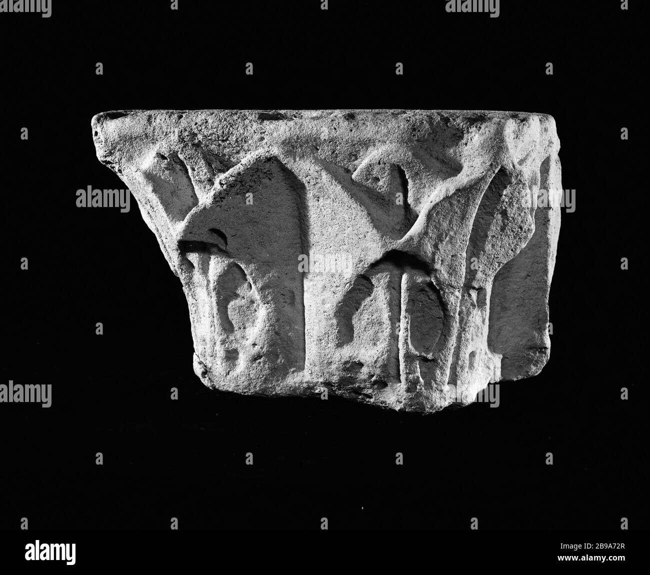 Xiieme siecle Black and White Stock Photos & Images - Alamy