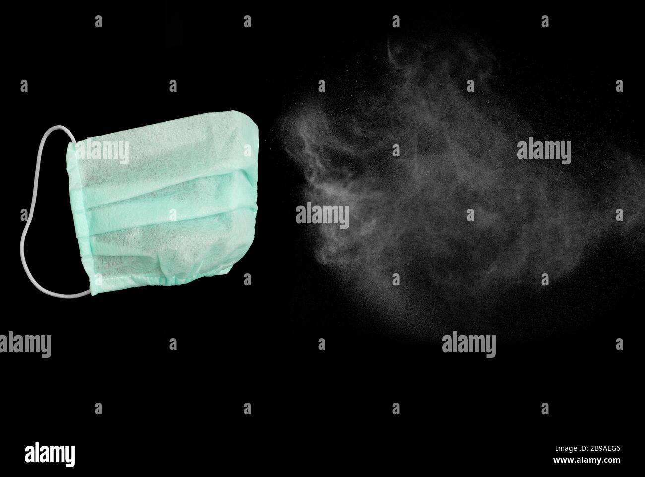 Mask sneeze hi-res stock photography and images - Alamy