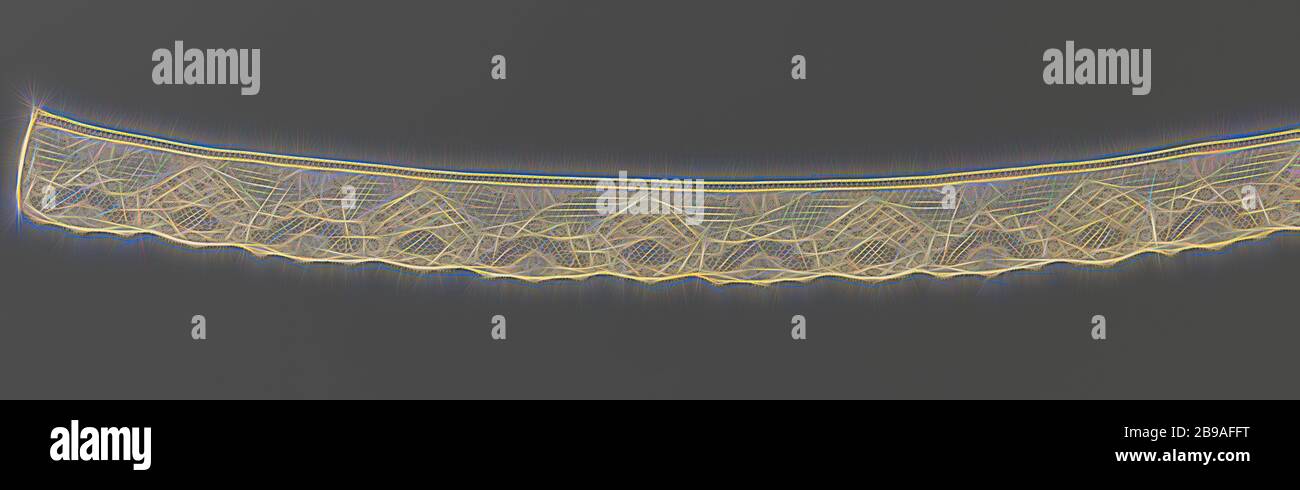 Strip of bobbin lace with fan-shaped bow with four-leaf clover, Natural ...