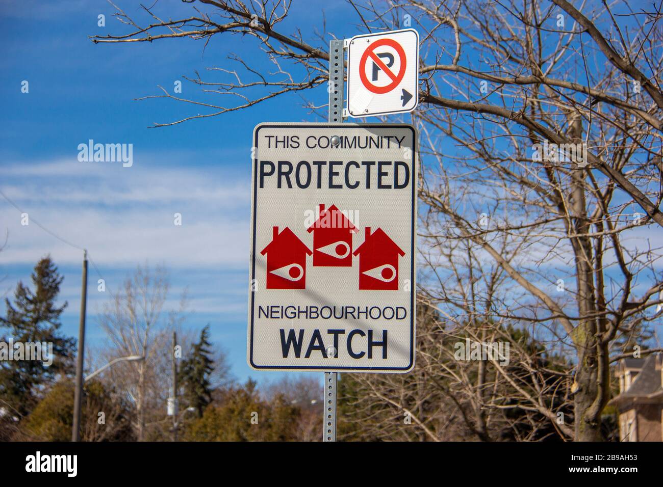 Neighbourhood watch signs hi-res stock photography and images - Alamy