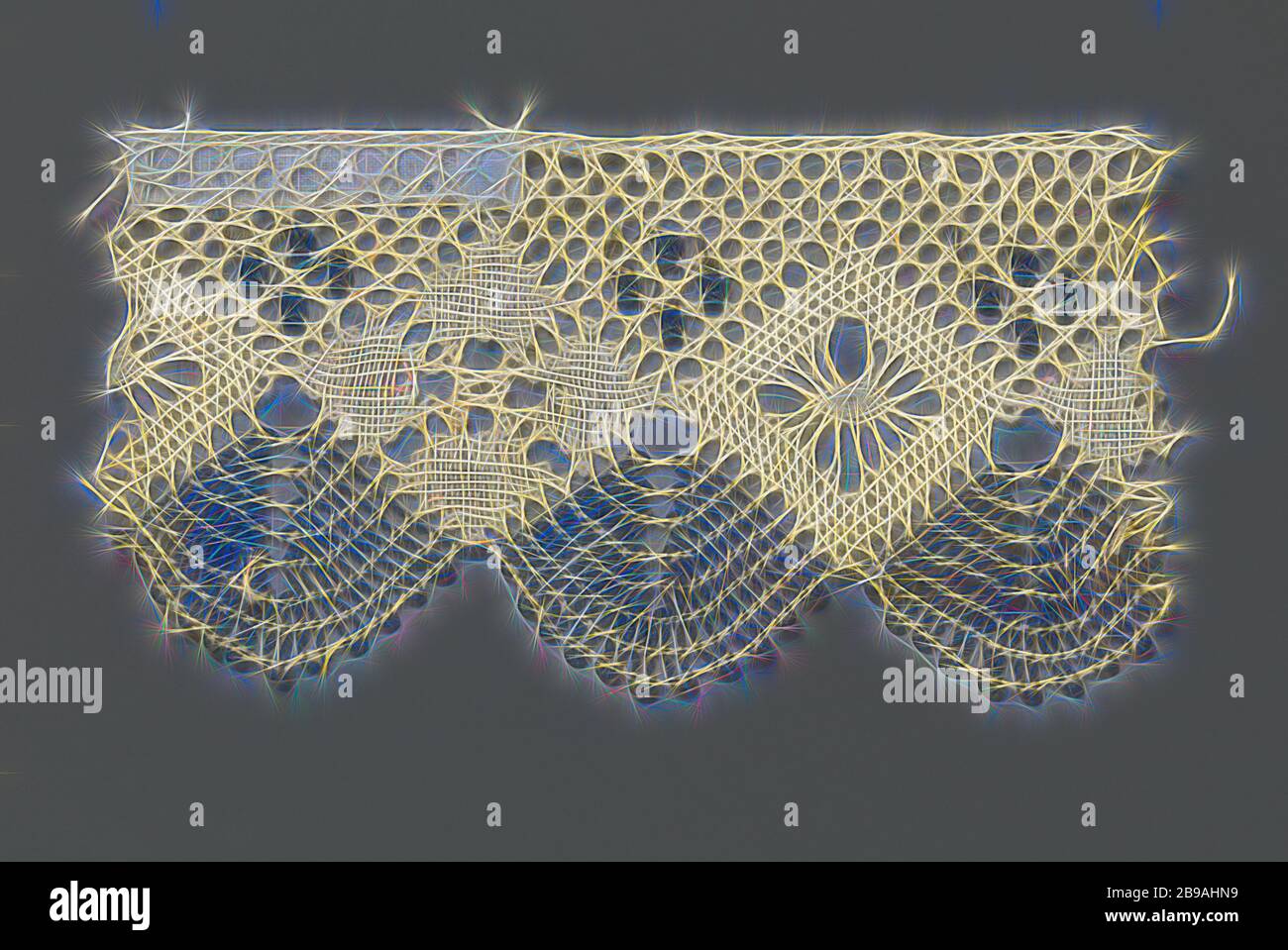 Fan shaped shells hi-res stock photography and images - Alamy