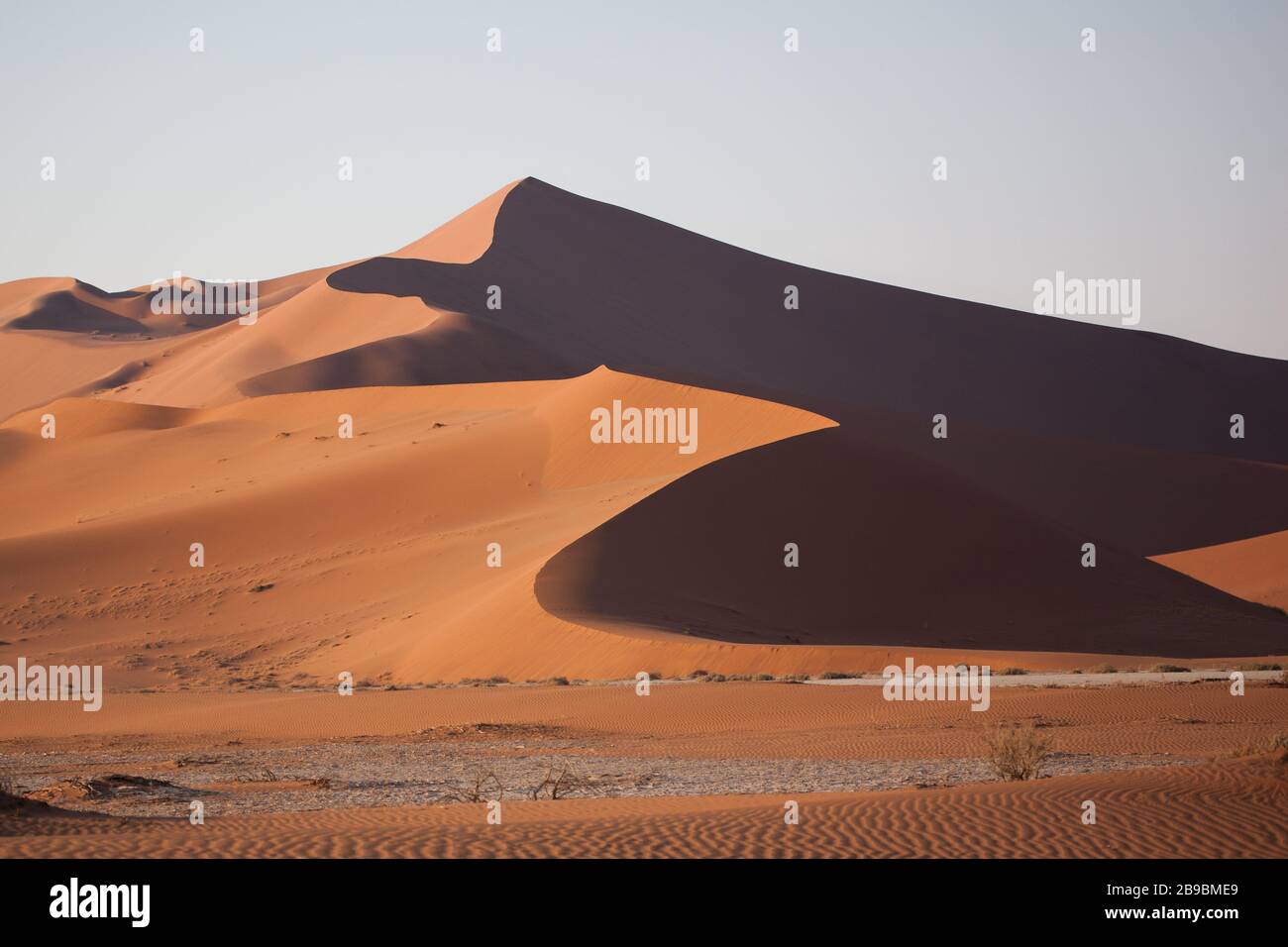 Namibian Desert Sand Dunes Stock Photo - Alamy