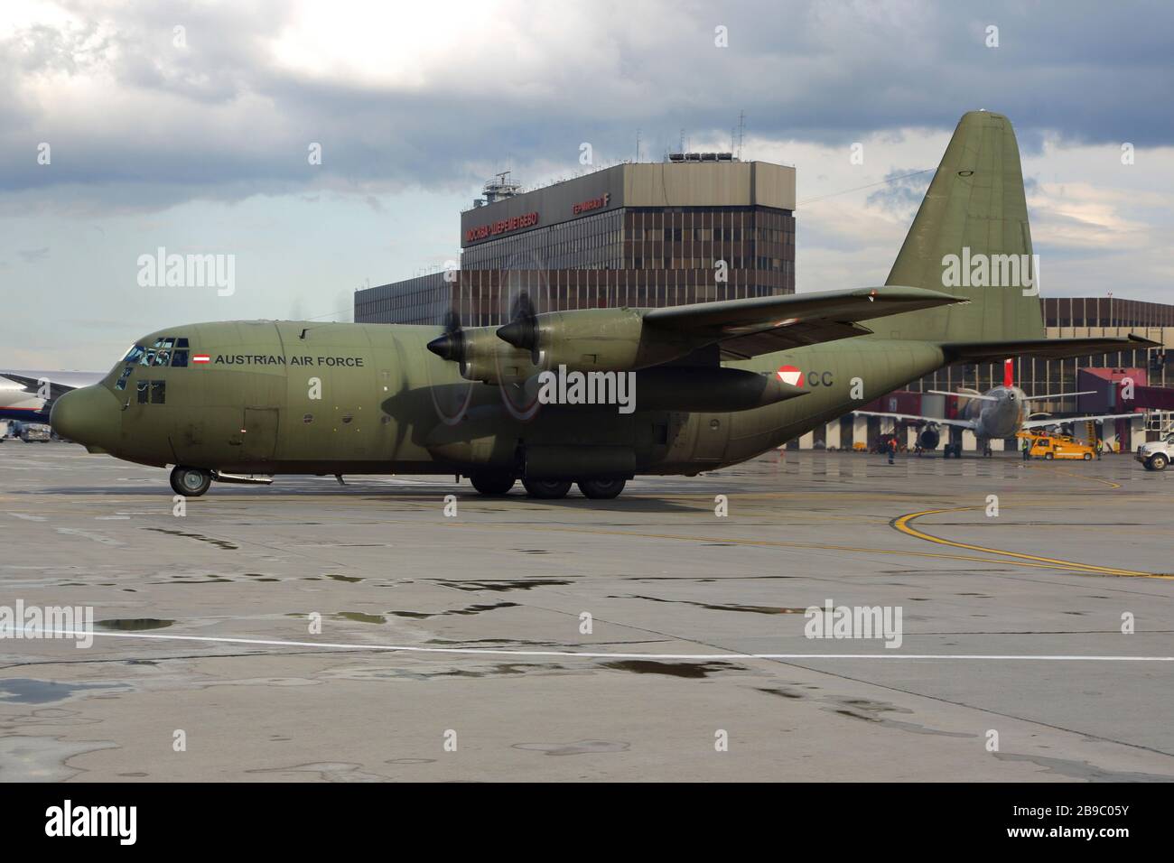 C-130K Hercules transport airplane of Austrian Armed Forces Stock Photo ...