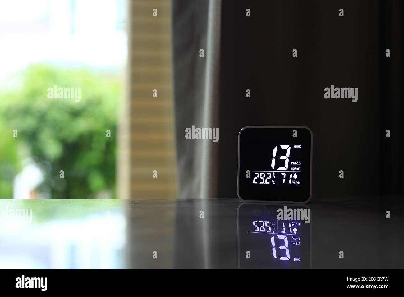 Particulate matter sensor hi-res stock photography and images - Alamy