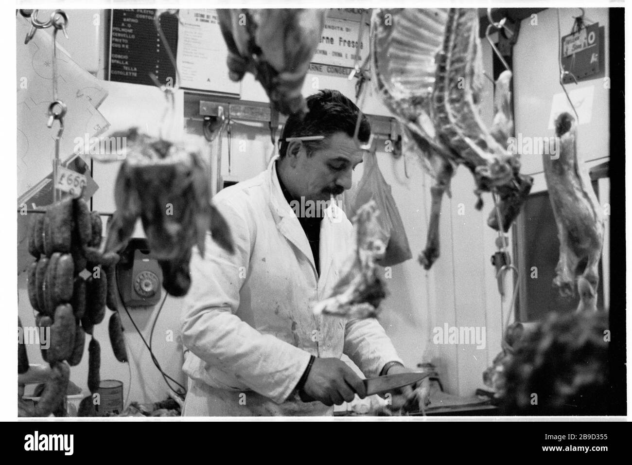 Butcher meat knives Black and White Stock Photos & Images - Alamy