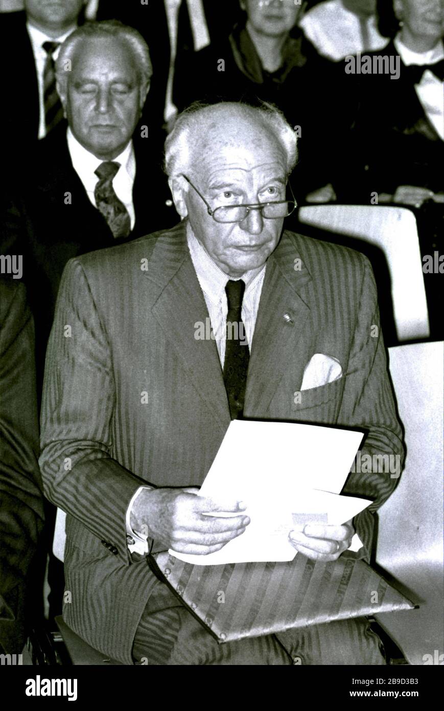 Scheel High Resolution Stock Photography and Images - Alamy