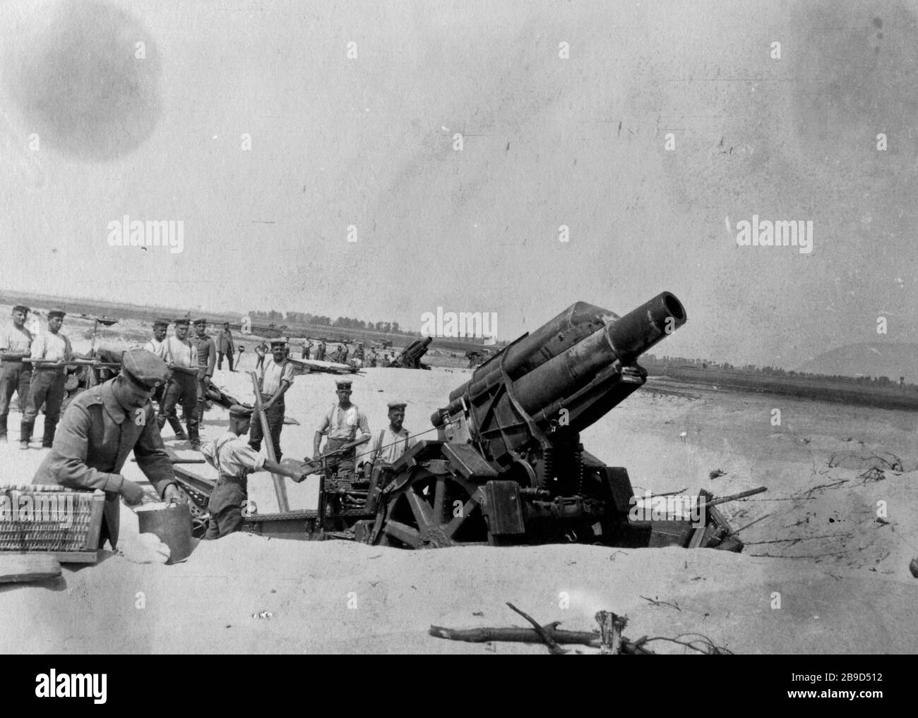 World war first artillery Black and White Stock Photos & Images - Alamy