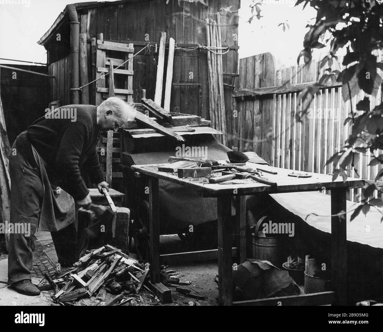 The max family garden hi-res stock photography and images - Alamy