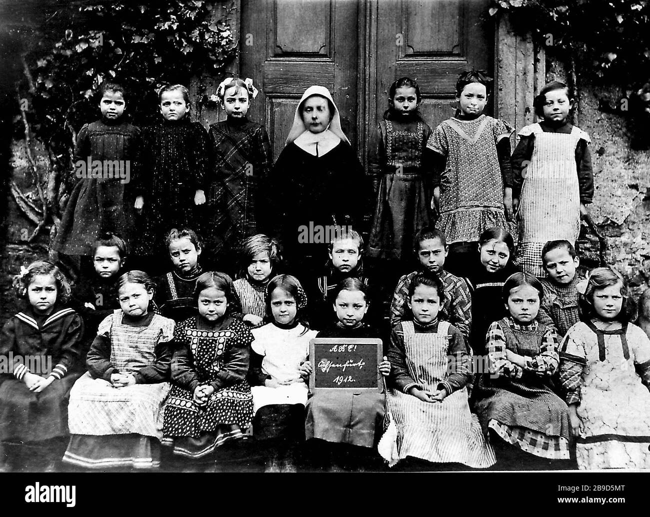 Class 1912 hi-res stock photography and images - Alamy