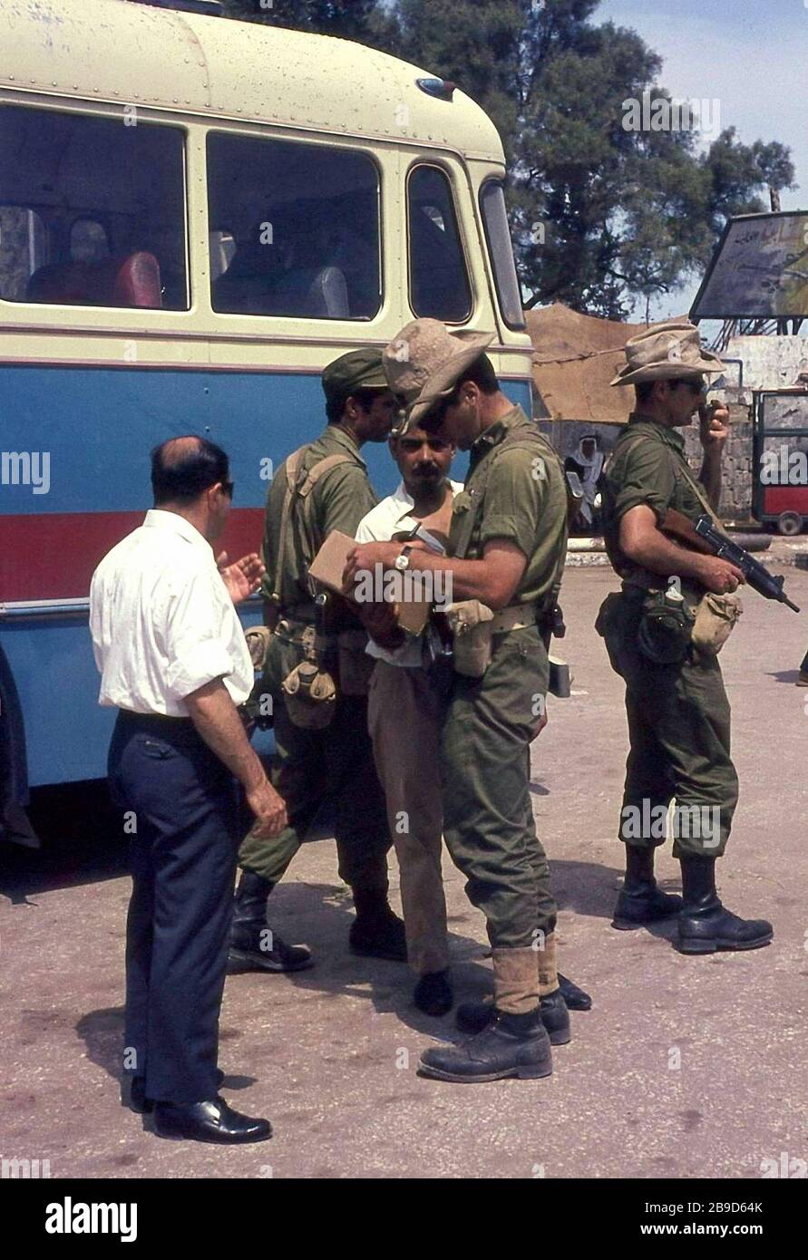Israel soldier bus hi-res stock photography and images - Alamy