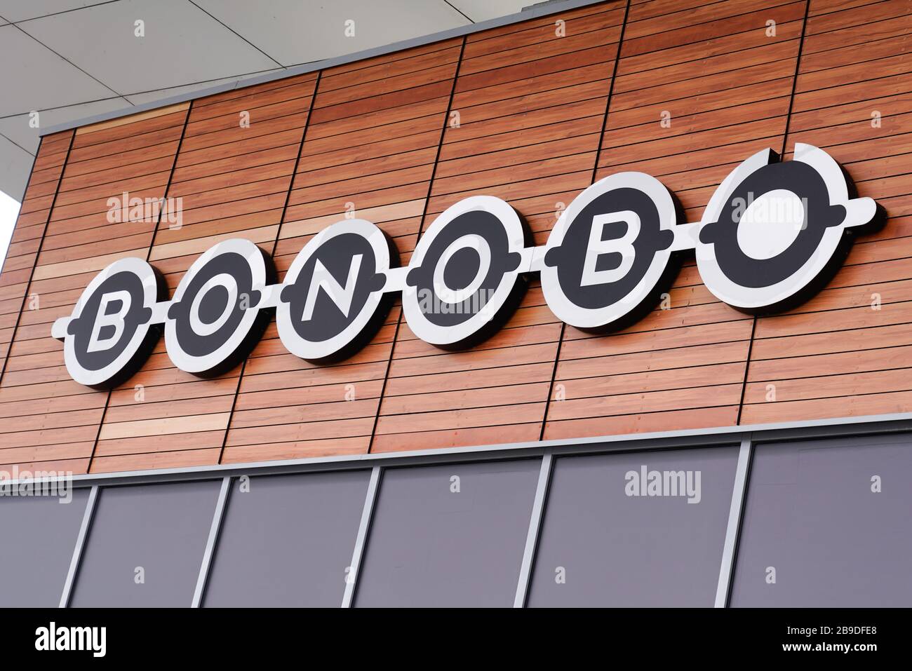 Bordeaux , Aquitaine / France - 02 21 2020 : Bonobo logo shop sign ...