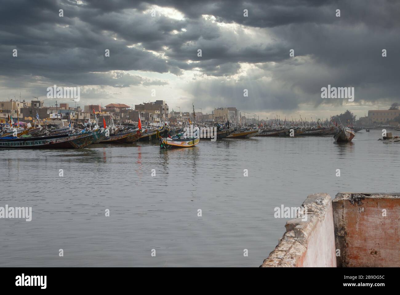 Piragua senegal hi-res stock photography and images - Alamy