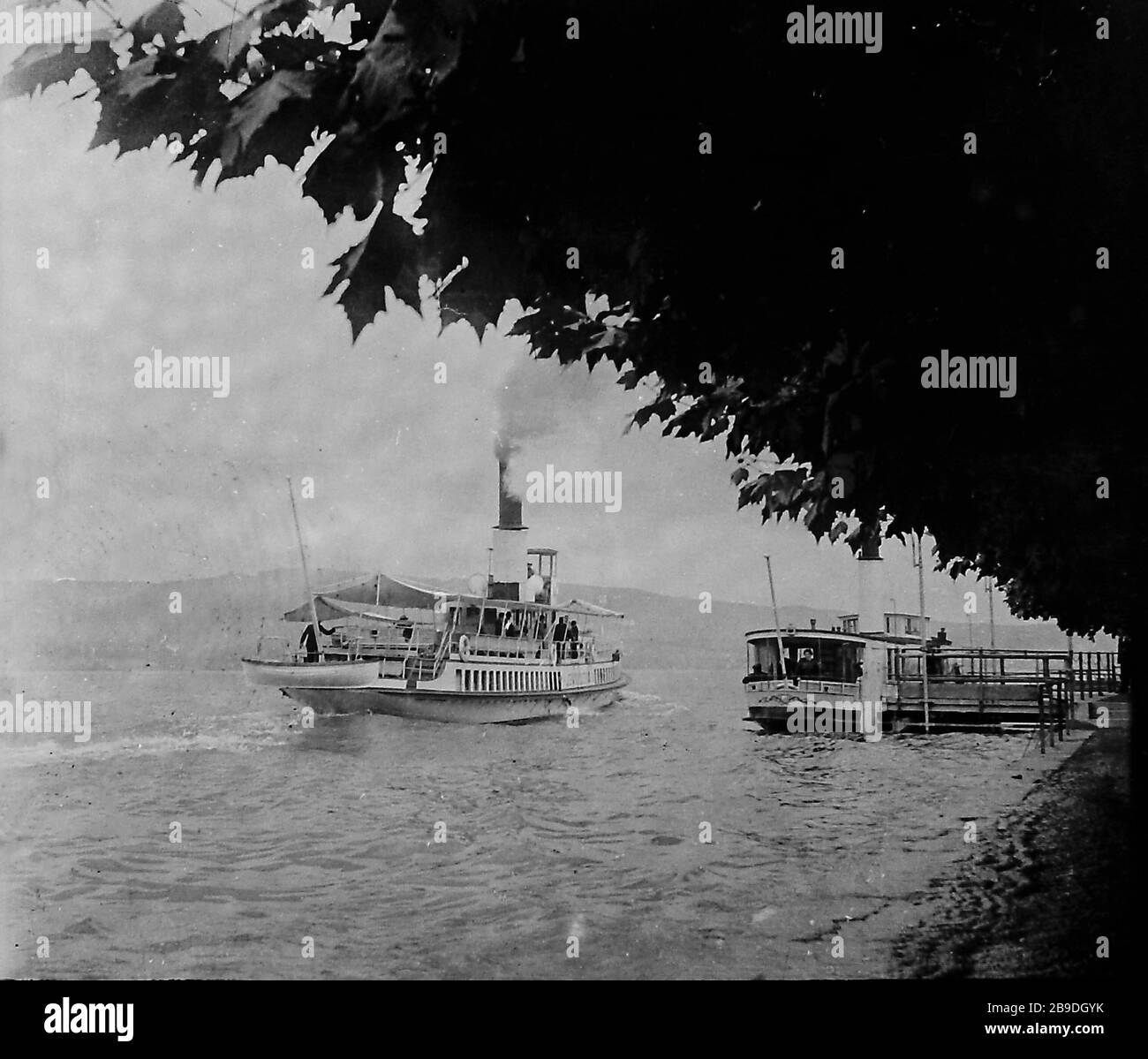 Steamboat landing stage hi-res stock photography and images - Alamy