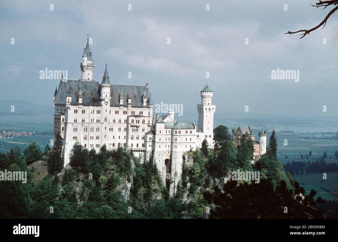 View of Neuschwanstein Castle from the east. [automated translation ...