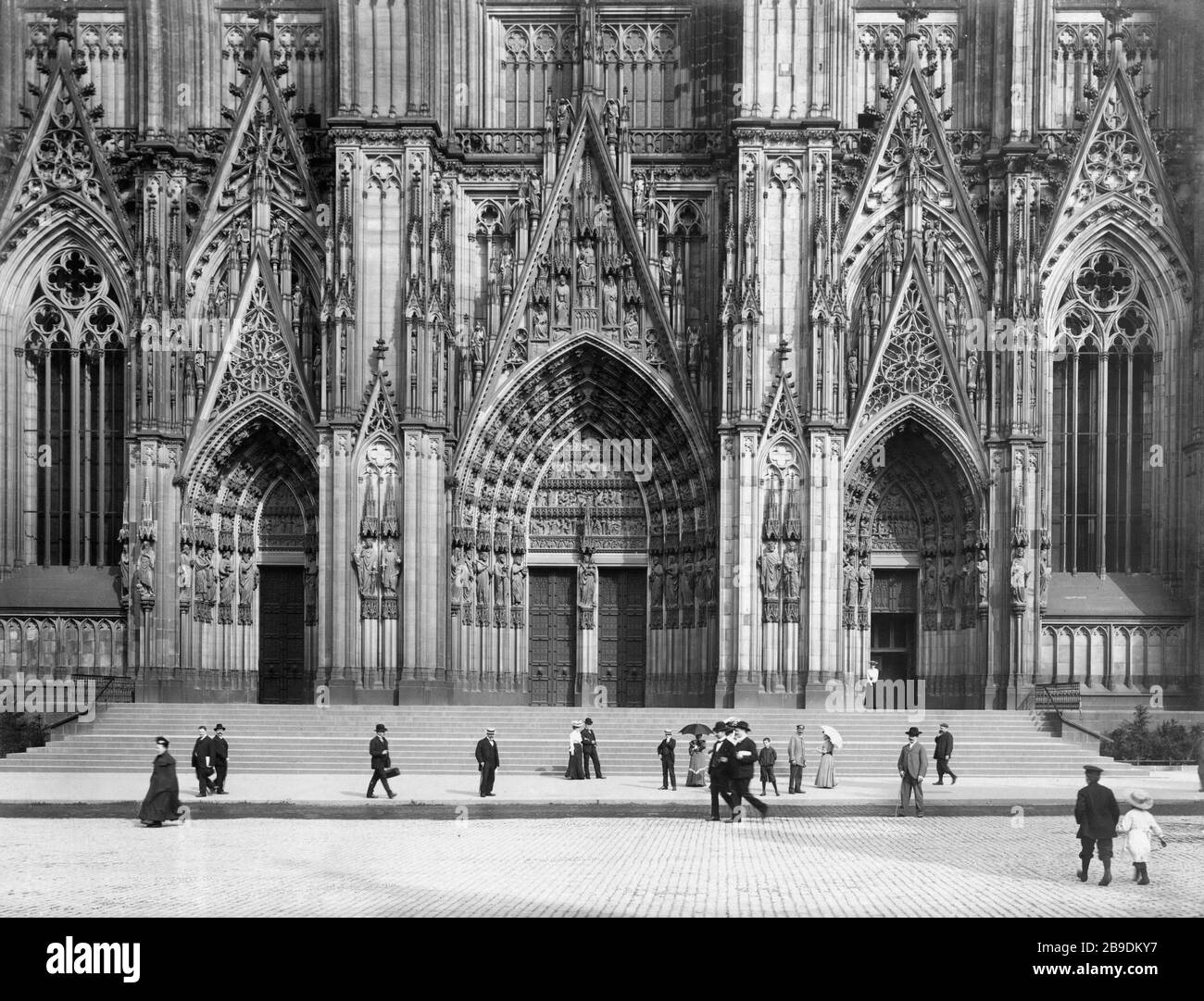 Cologne Cathedral 19th Century High Resolution Stock Photography and ...