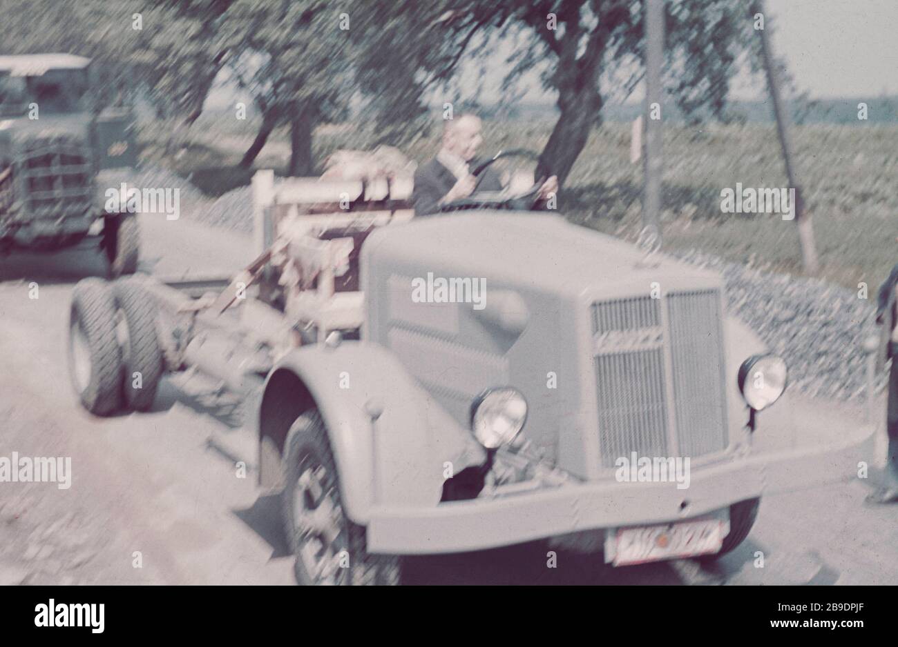 World war vehicle 1942 hi-res stock photography and images - Alamy