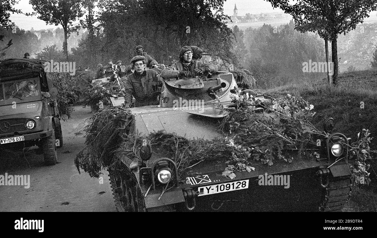 German bundeswehr soldiers armoured infantry hi-res stock photography ...