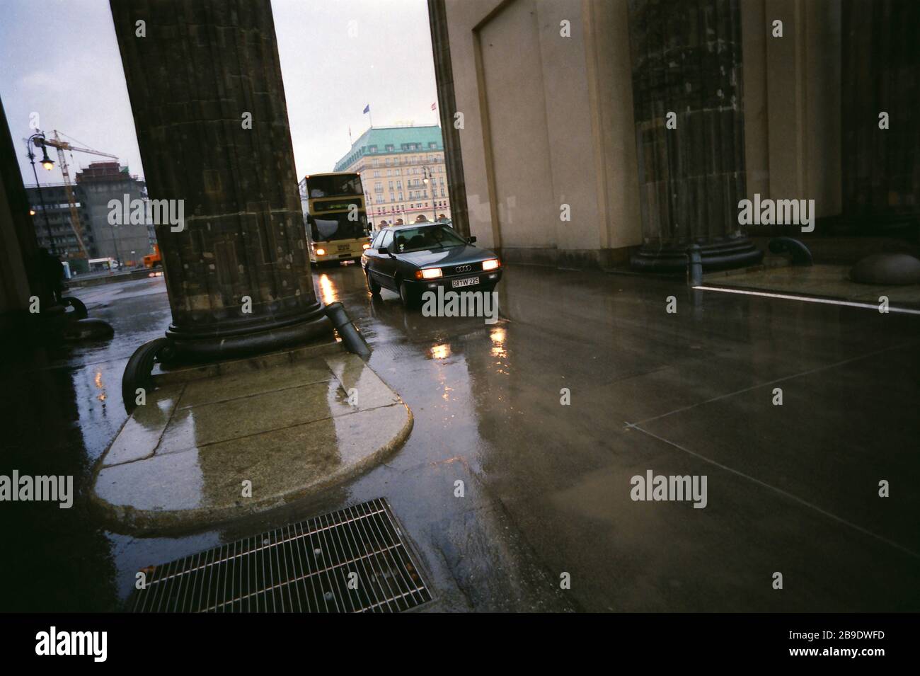 1998 bus hi-res stock photography and images - Alamy