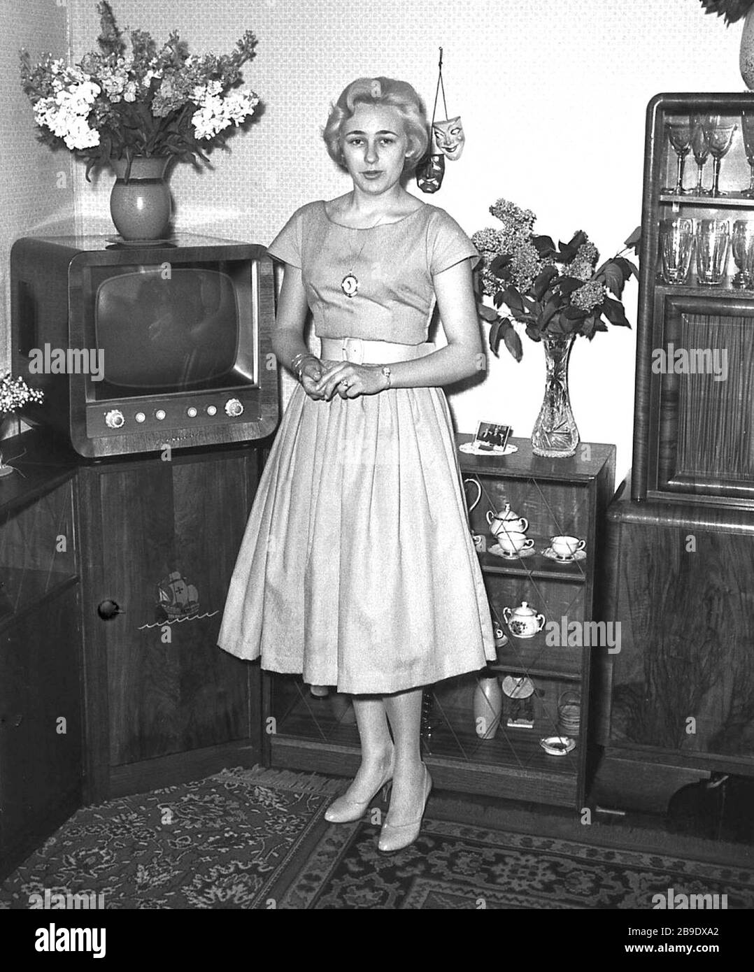 Fashion 1957 High Resolution Stock Photography and Images - Alamy