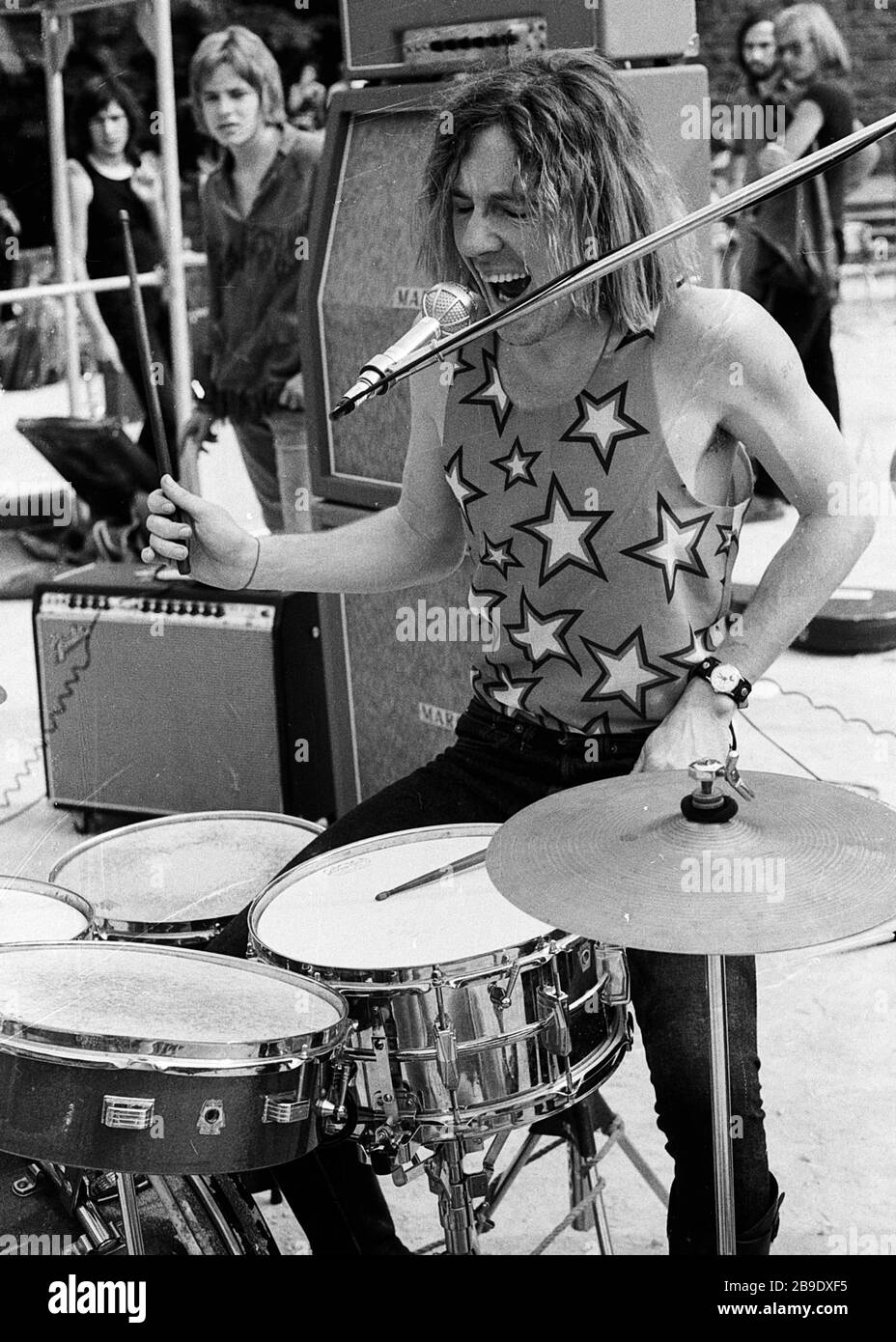 70s music festival Black and White Stock Photos & Images - Alamy