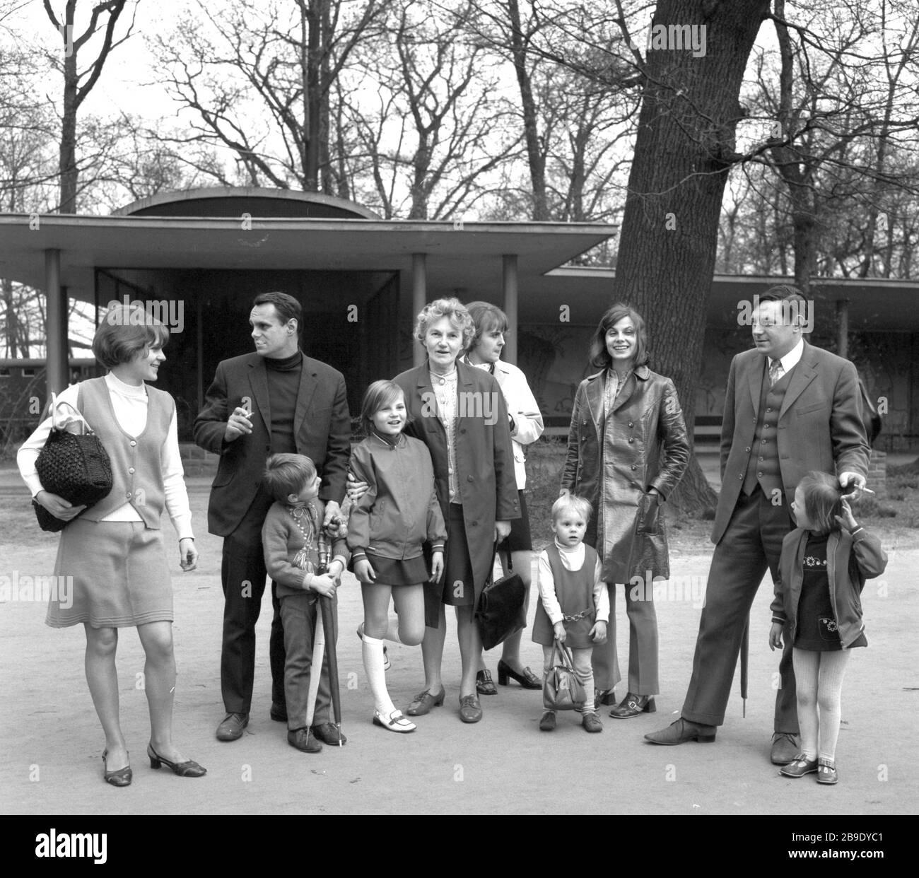 East west family reunion hi-res stock photography and images - Alamy