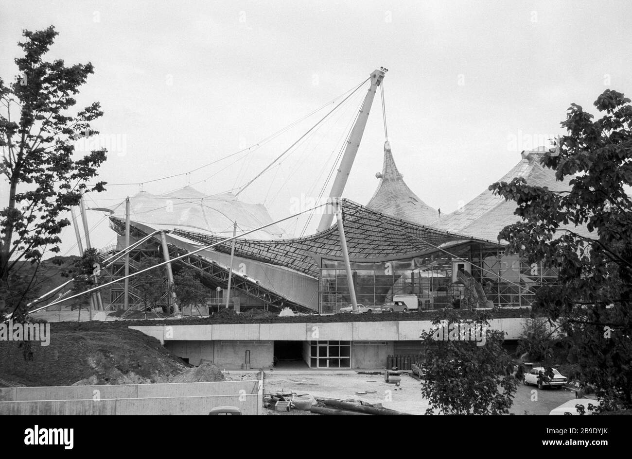 Construction period hi-res stock photography and images - Alamy